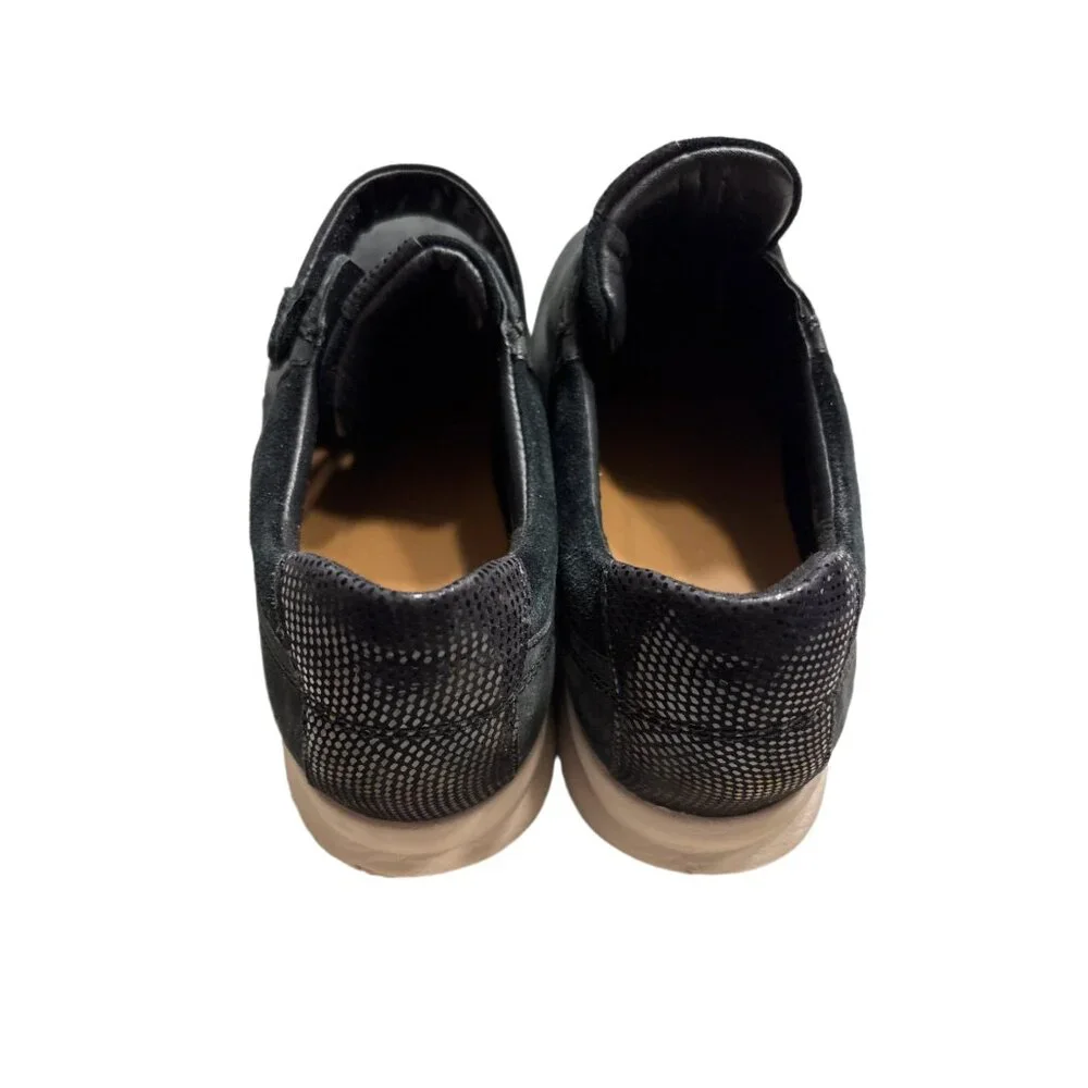 Shoes | Clarks Unstructured Black Suede Velcro Sneaker | Poshmark
